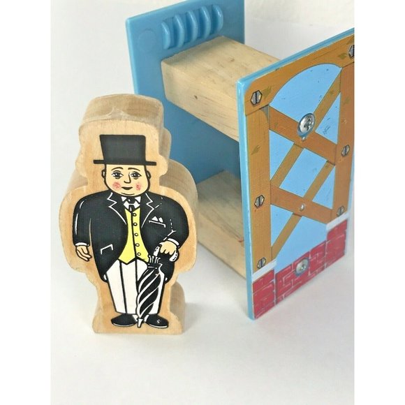 Gullane | Toys | Thomas Train Friends Rr Accessory With Wooden Sir ...